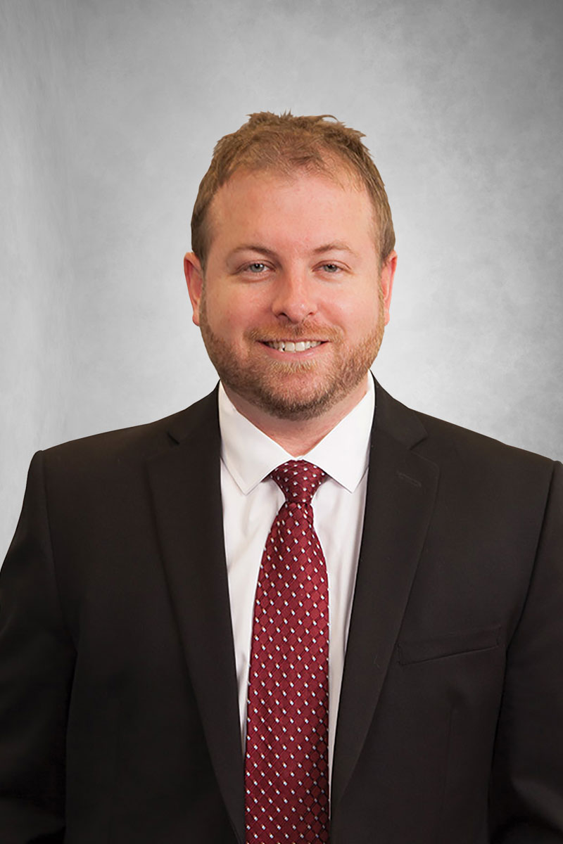 Travis R. Smith • Dinsmore & Shohl